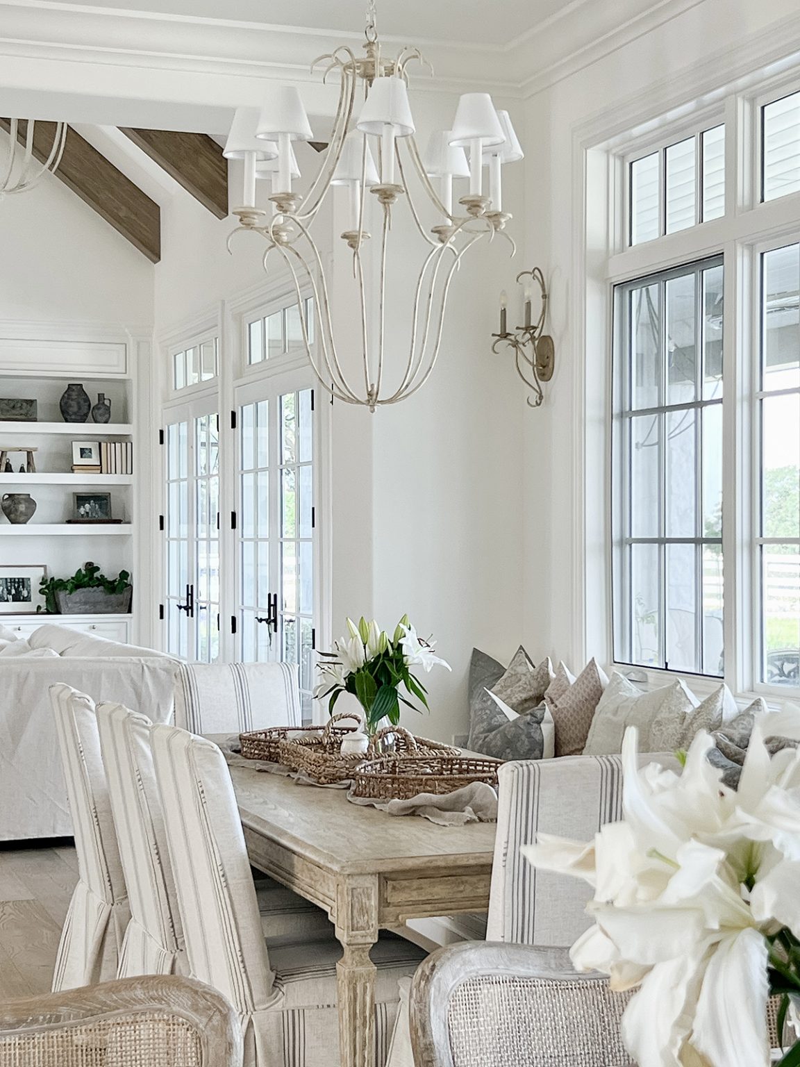 Modern French Country Farmhouse Tour - Maison de Cinq